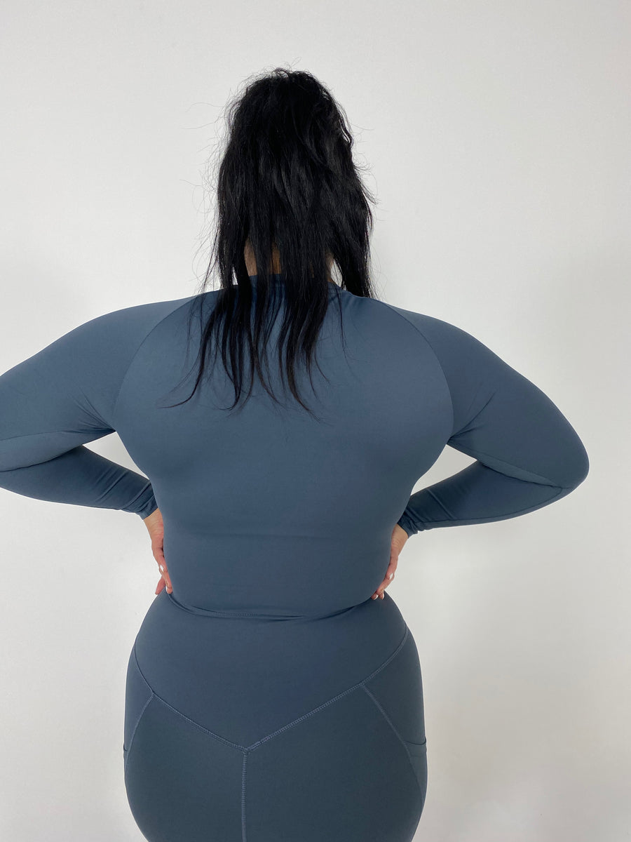 SLATE LONG SLEEVE CROP – Ali Mae Active